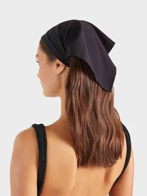 Hunza G Sofia Upf 50+ Headscarf - Black