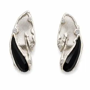 RARE MATTERS JEWELRY Black / Silver Black Onyx Stud Earrings - Black/silver
