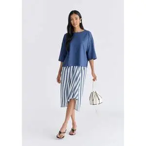 PAISIE Side Splits Detail Relaxed Top - Blue