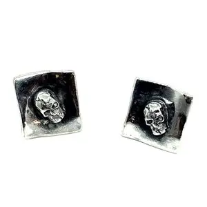 TG-JEWELLERY BY TAMARA GERVASIO Silver / Black Skull Stud Square Earrings In Sterling Silver – Lost Wax Carved - Silver/black