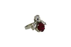 VICKISARGE The Bee Ring In Platinum - Red