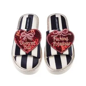 LAINES LONDON Striped Flatform Slippers With Embellished Heart Brooches - Black/white