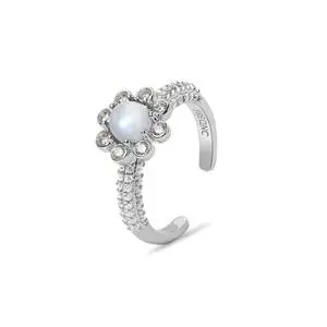 FREQNC ATELIER Eight Petals Ring Silver Blue Moonstone - White