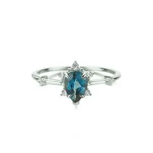 AZURA JEWELRY NEW YORK Gaia London Blue Topaz Ring White Gold Vermeil - Silver