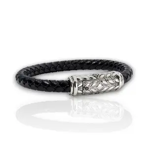 DANEILA LÉON Black / Silver Sterling Silver Black Leather Bracelet With Diamonds - Black/silver