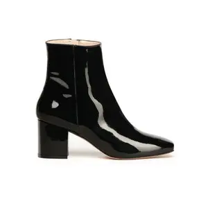 MIYANA BERLIN Sienna Boots In Patent