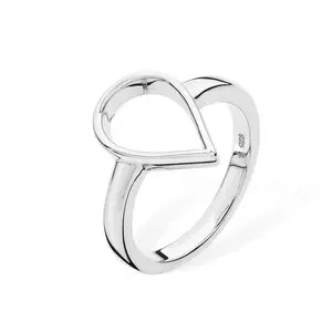 LUCY QUARTERMAINE Solid Sterling Open Petal Ring - Silver
