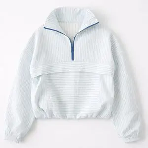 YORSTRULY Krinkle Sweatshirt Seersucker White Striped - Blue