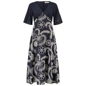 TRAFFIC PEOPLE Floral Embroidered Midi Dress - Blue/white