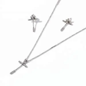 ISKRA Freedom Set Cross Necklace And Earrings - Silver