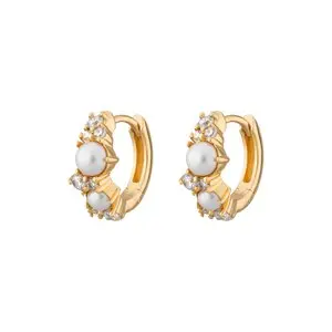 SCREAM PRETTY Pearl Huggie Earrings - Gold
