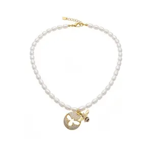 ANGEL BAROCCO Seeds Pearl Choker Necklace With Bee Pendant - Gold