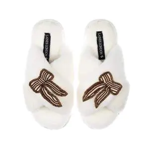LAINES LONDON Embellished Faux Fur Slippers With Bow Brooch - Brown/white