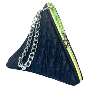 MIRIMALIST Triangle Puff Bag