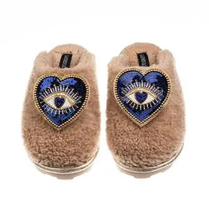 LAINES LONDON Teddy Slippers With Embellished Heart Brooches - Brown