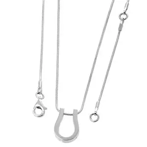 LUCY QUARTERMAINE Solid Sterling Horse Shoe Petal Pendant - Silver