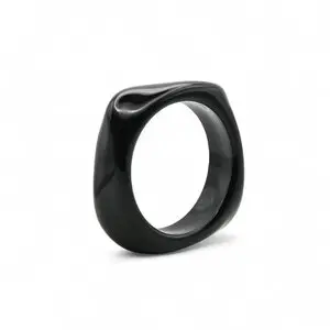 MISS CECILIA Sculpted Square Bangle - Black