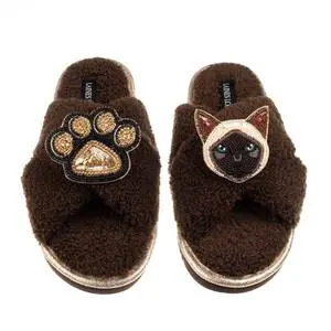 LAINES LONDON Neutrals Boucle Slippers With Paw & Siamese Cat Brooches Chocolate - Brown