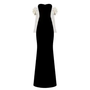 NUR KARAATA Windsor Gown - Black