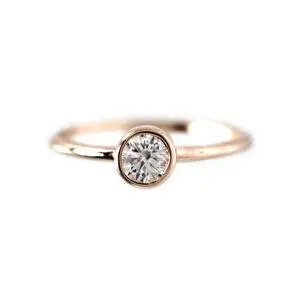 VICSTONENYC FINE JEWELRY Rose Gold Diamond Bezel Setting Engaget Ring - Yellow