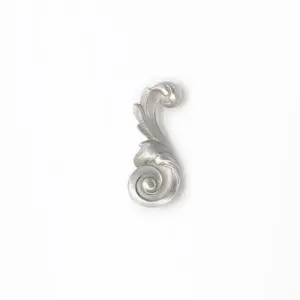 GABRIELLA ALICIA Acanthus Leaf Brooch In Sterling - Silver