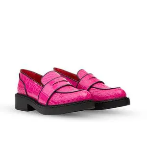 ROSAMUND MUIR LONDON Stratford Pink Crocodile Print Loafers - Black/pink