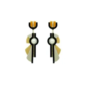 GISSA BICALHO Neutrals Handmade Acrylic Earring Allamanda Kahki - Yellow