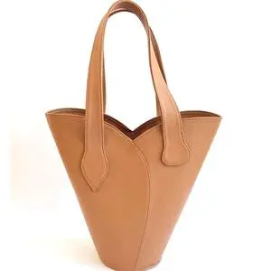 TARA STUDIO Neutrals Camel Oh Lala Tote Leather Bag - Brown
