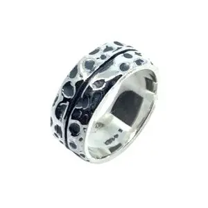 TG-JEWELLERY BY TAMARA GERVASIO Black / Silver Effect Chunky Ring Handmade In Sterling Silver And Oxide Finish - Black/silver