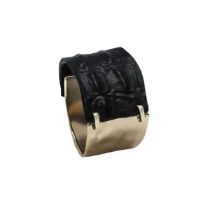 Saachi Black / Gold Wild Ways Metal Leather Hook Black Bracelet - Black/gold