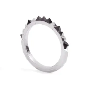 KASUN LONDON Crocodile Onyx Ring - Silver