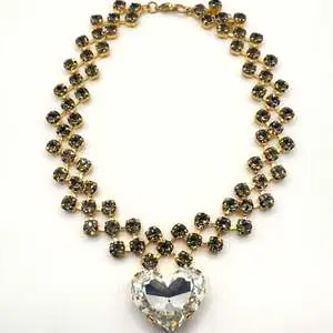 ACHALA HANDCRAFTED Grande Cuore Crystal Beaded Necklace - Grey