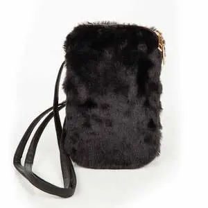 SIDNEY BYRON The Betsy Winter Cellphone Crossbody - Black
