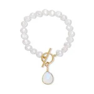 PEARLS OF THE ORIENT ONLINE Clara Cultured Freshwater Pearl Bracelet With A Moonstone Drop Pendant - White