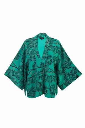 ARTEMIS MUSE Japanese Pine Needle Print Short Light Weight Kimono - Green