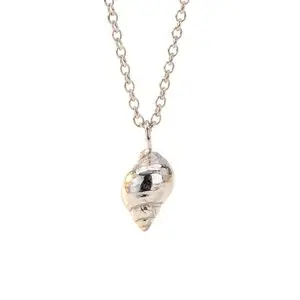 DAINTY LONDON Large Periwinkle Seashell Necklace - Silver