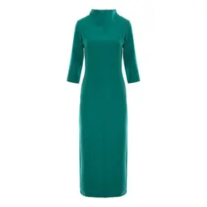 CONCEPT A TROIS Fitted Dress With Three-quarter Sleeves And Slits - Green