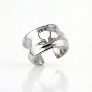 MERCELA Sculptural Wine Glass Statet Ring – Plated Cocktail Inspired Jewellery - Silver