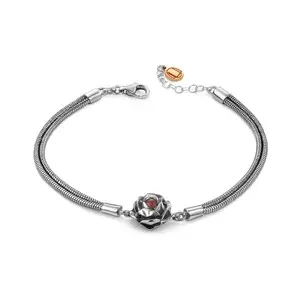 UNALOE Silver / Red Blackstar Sterling Silver Bracelet With Natural Ruby – Handcrafted Jewelry - Silver/red