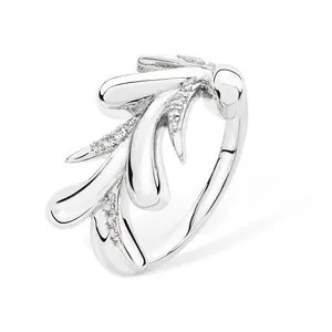 LUCY QUARTERMAINE Solid Sterling Sycamore Kiss Ring - Silver