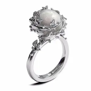 KASUN LONDON Ivory Pearl Ring - Silver