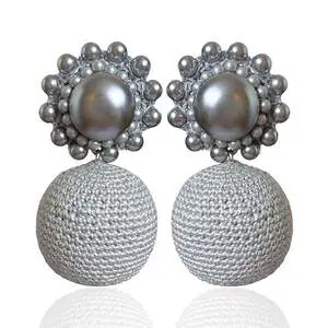 PINAR OZEVLAT Dove Pearl Bon Bons