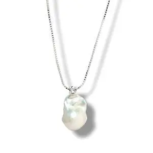 NINEMOO Gleaming Baroque Pearl Necklace - Silver