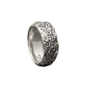 ZULA JEWELRY + DESIGN Cedar Band Ring - Silver