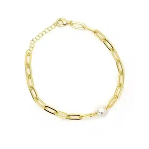 VICSTONENYC FINE JEWELRY Pearl Paperclip Chain Bracelet - Gold