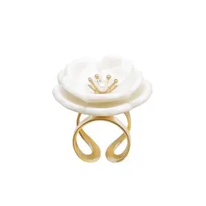 POPORCELAIN Porcelain Plum Blossom Statet Ring - White