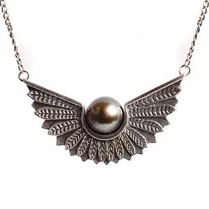 LEE RENEE Black / Silver Cathy Pearl Necklace - Black/silver