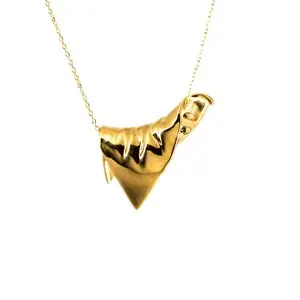 PLAITLY Plié Pendant Draped Triangle Medium - Gold