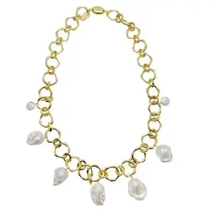 FARRA Natural Baroque Pearls Pendant Statet Necklace - White