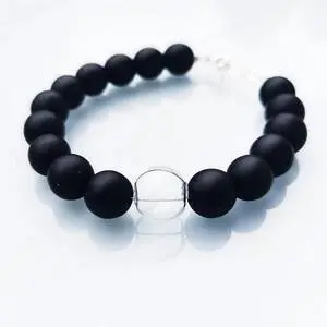 LAURA DAILI Black / Neutrals / Silver Timeless Glass Pearl Bracelet - Black/silver